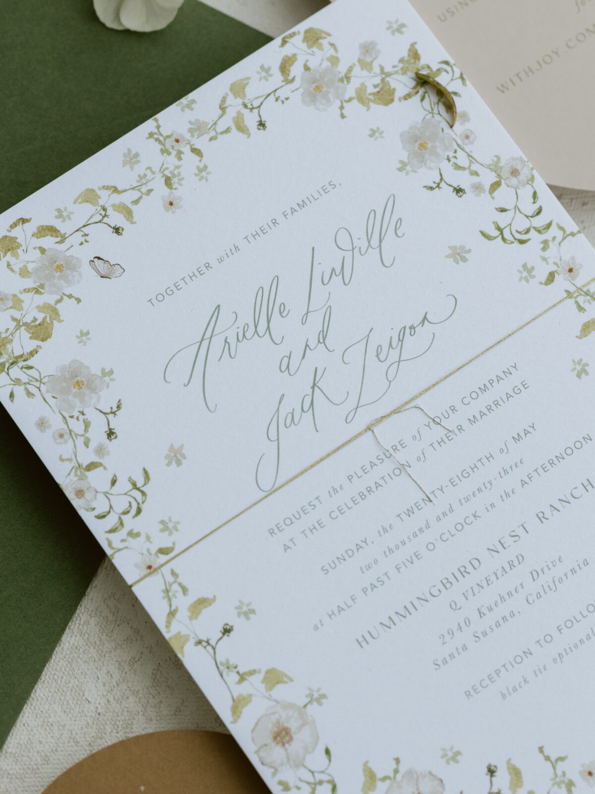 Trends in Custom Wedding Invitations for 2024 - andimejia.com